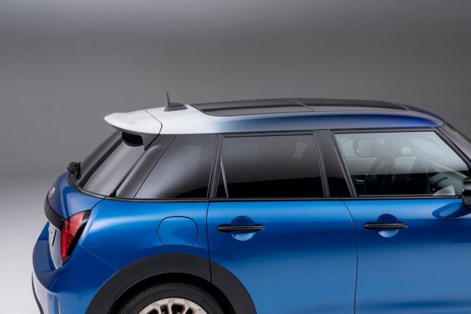 Introducing the New MINI Cooper 5 Door: Extended Space, Driving Fun ...