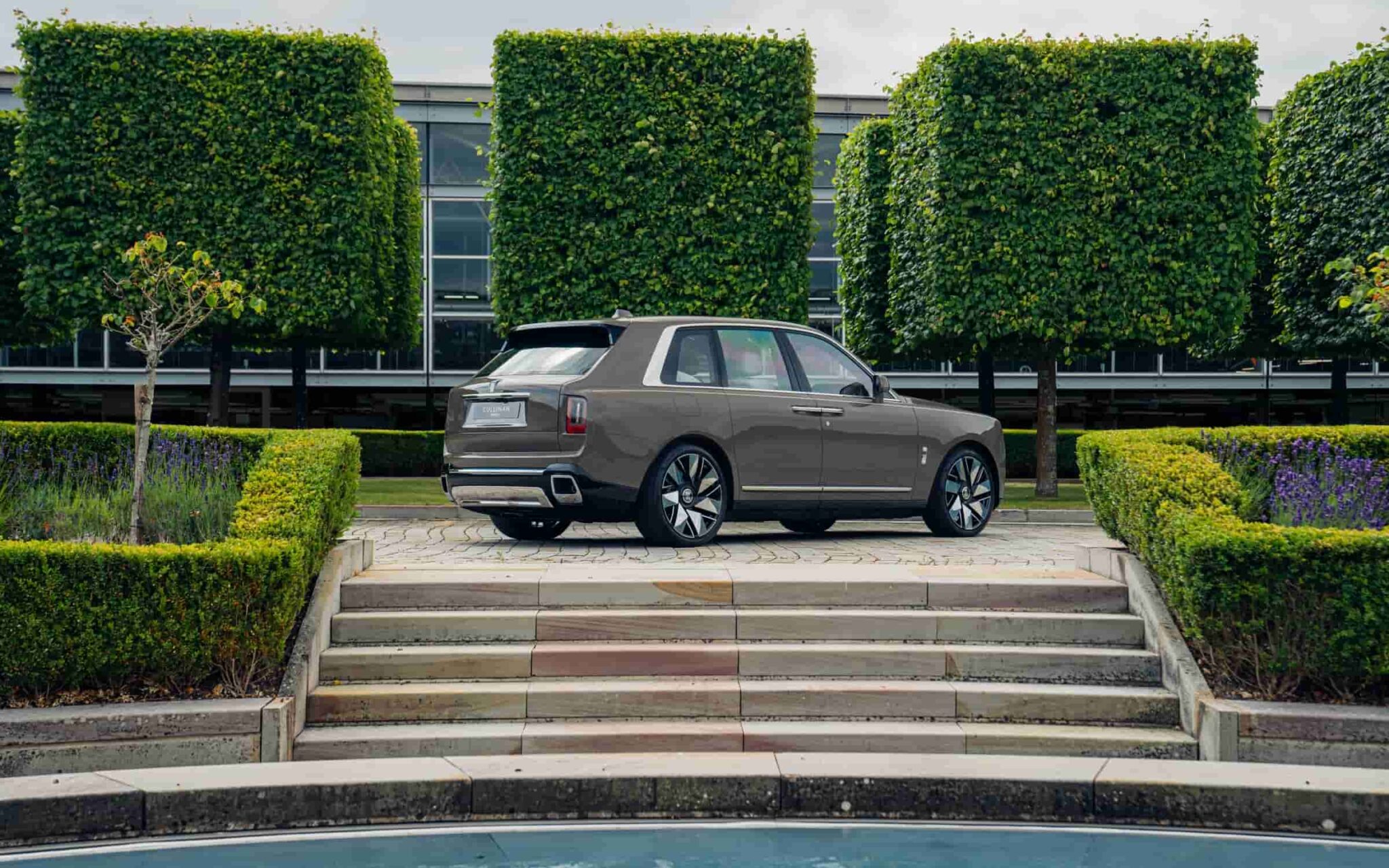 Rolls-Royce Debuts Bespoke Models at Festival of Speed | Luxury Auto News
