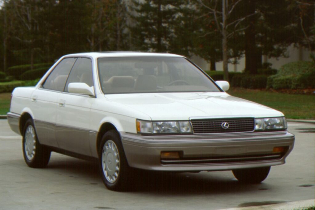 Lexus ES Celebrates 35 Years as the Brand's Most Popular Luxury Sedan ...