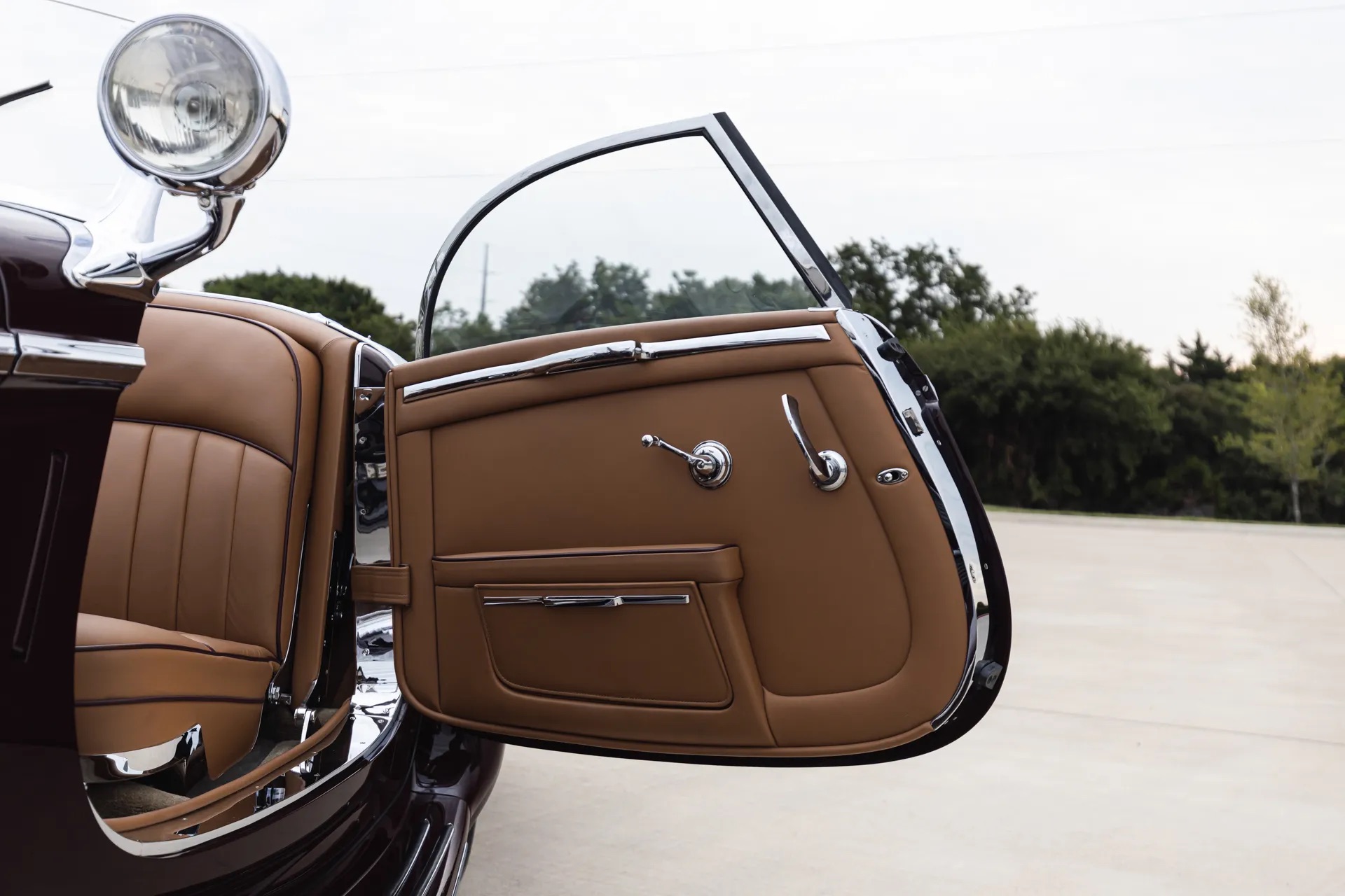 Mercedes-Benz 500 K which survived WW2 but had to be rebuilt to sell ...