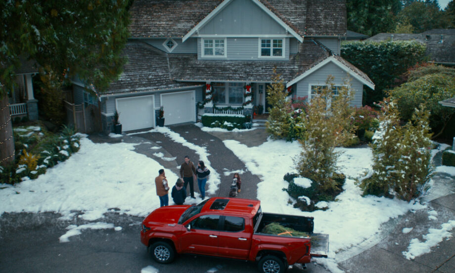 Toyota Spreads Holiday Joy with Heartwarming Ads and Animal Welfare ...