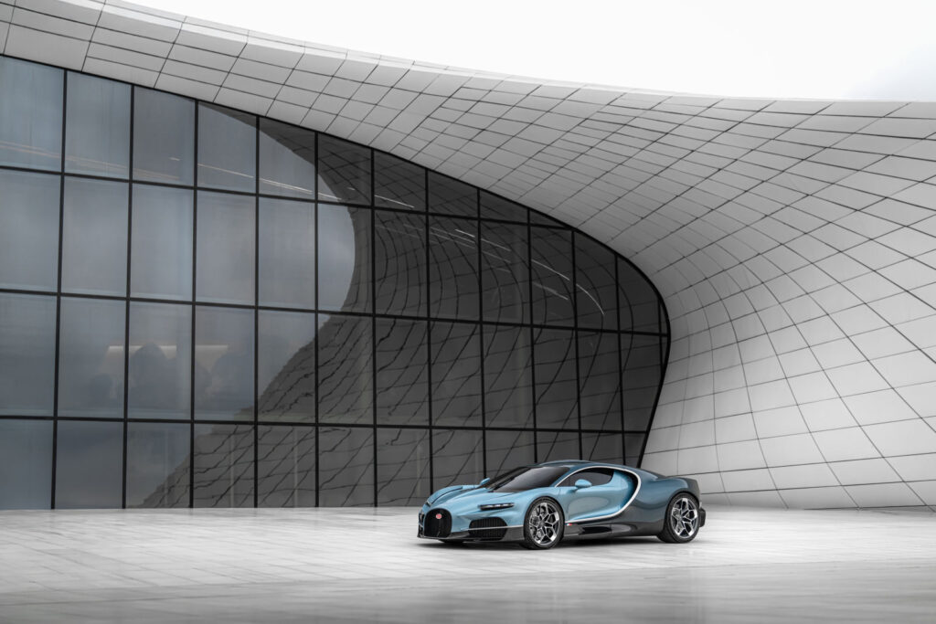 Bugatti Unveils Bugatti Baku: The World’s Largest Showroom | Luxury ...