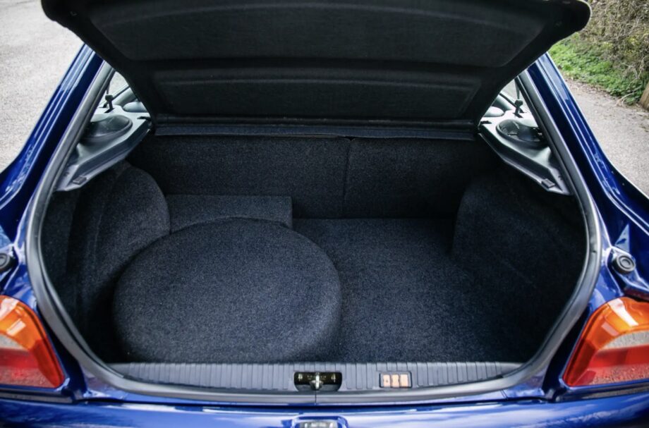 Thirty-two-year-old Ford Escort for sale for £100,000..ten times ...