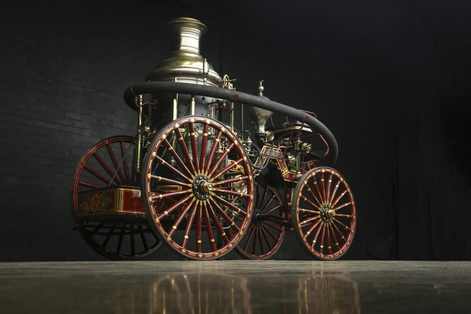Vintage horse drawn fire engine from 1800s for sale | Luxury Auto News
