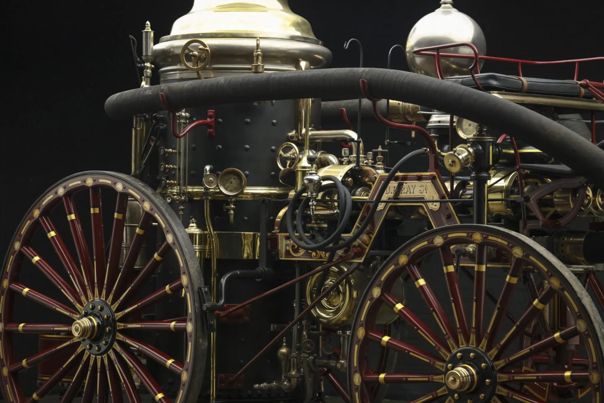 Vintage horse drawn fire engine from 1800s for sale | Luxury Auto News
